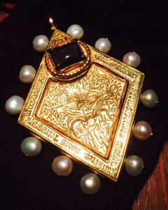 Buried Secrets: The Middleham Jewel – And An Interview With George ...